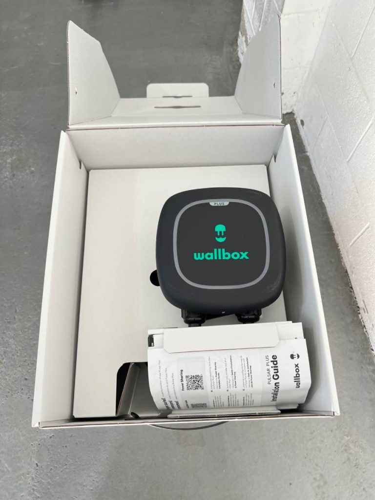 Wallbox Pulsar Plus (40/48 Amp) - Full Review (Updated)