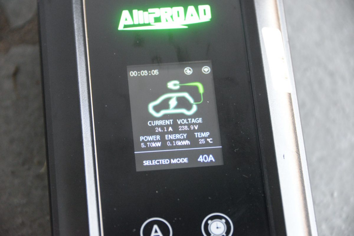 AMPROAD iFlow P9 EV Charger Full Review - EVchargerReviews.net