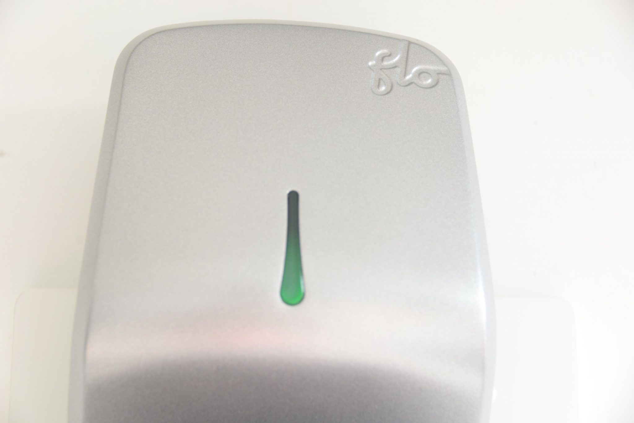 FLO Home X5 EV Charger - Full Review - EVchargerReviews.net