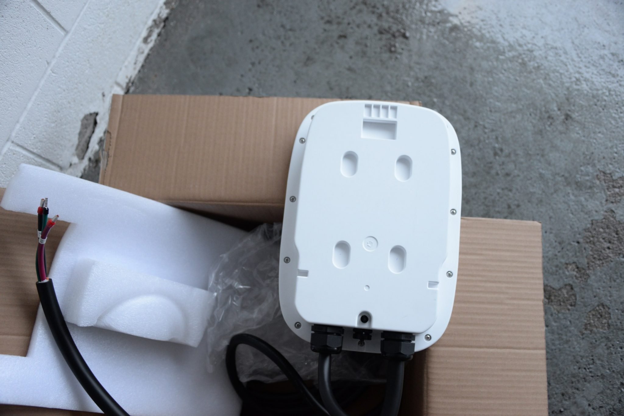 Leviton EV32W Smart EV Charger - Full Review - EVchargerReviews.net