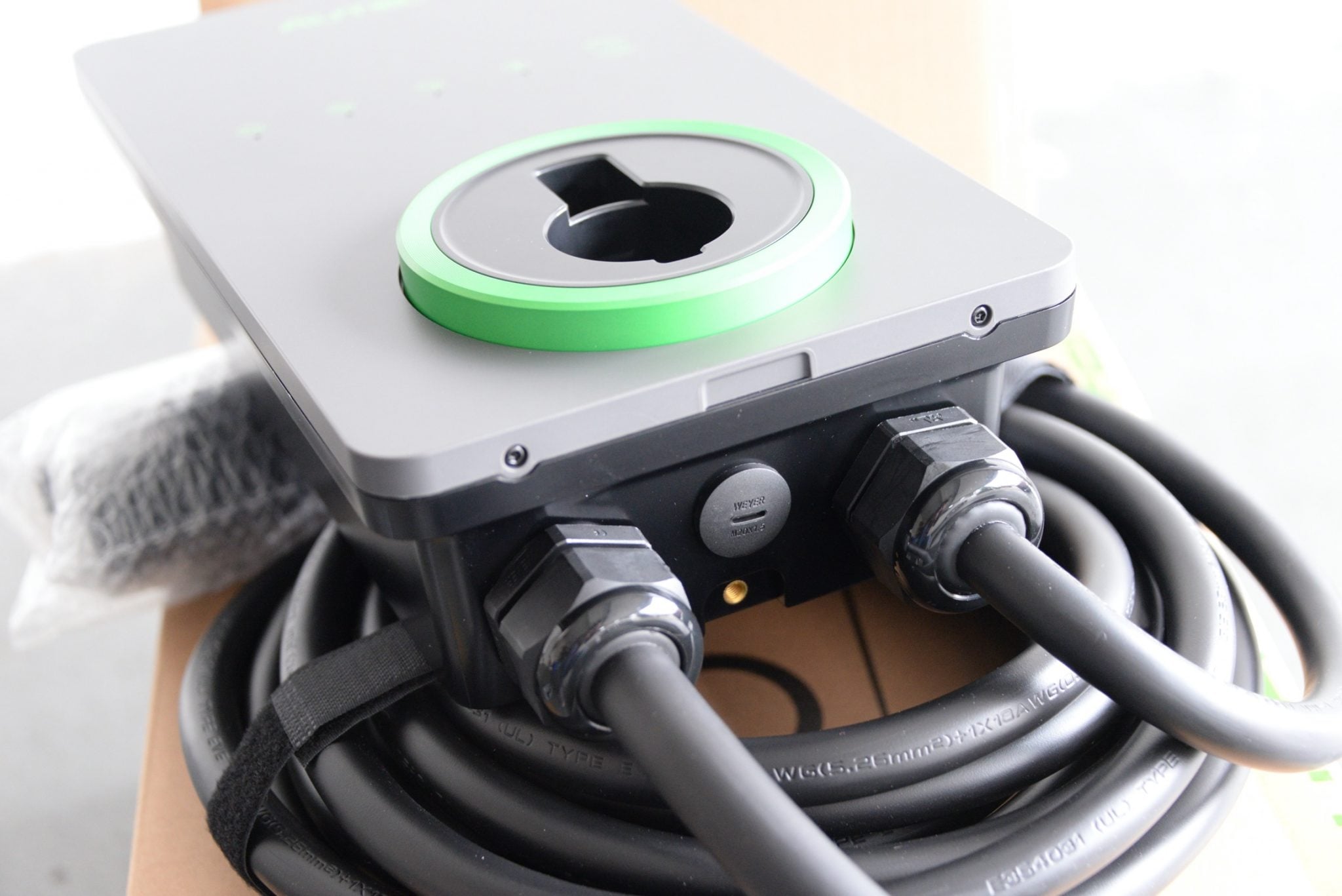 Autel MaxiCharger AC Lite - Full Review - EVchargerReviews.net