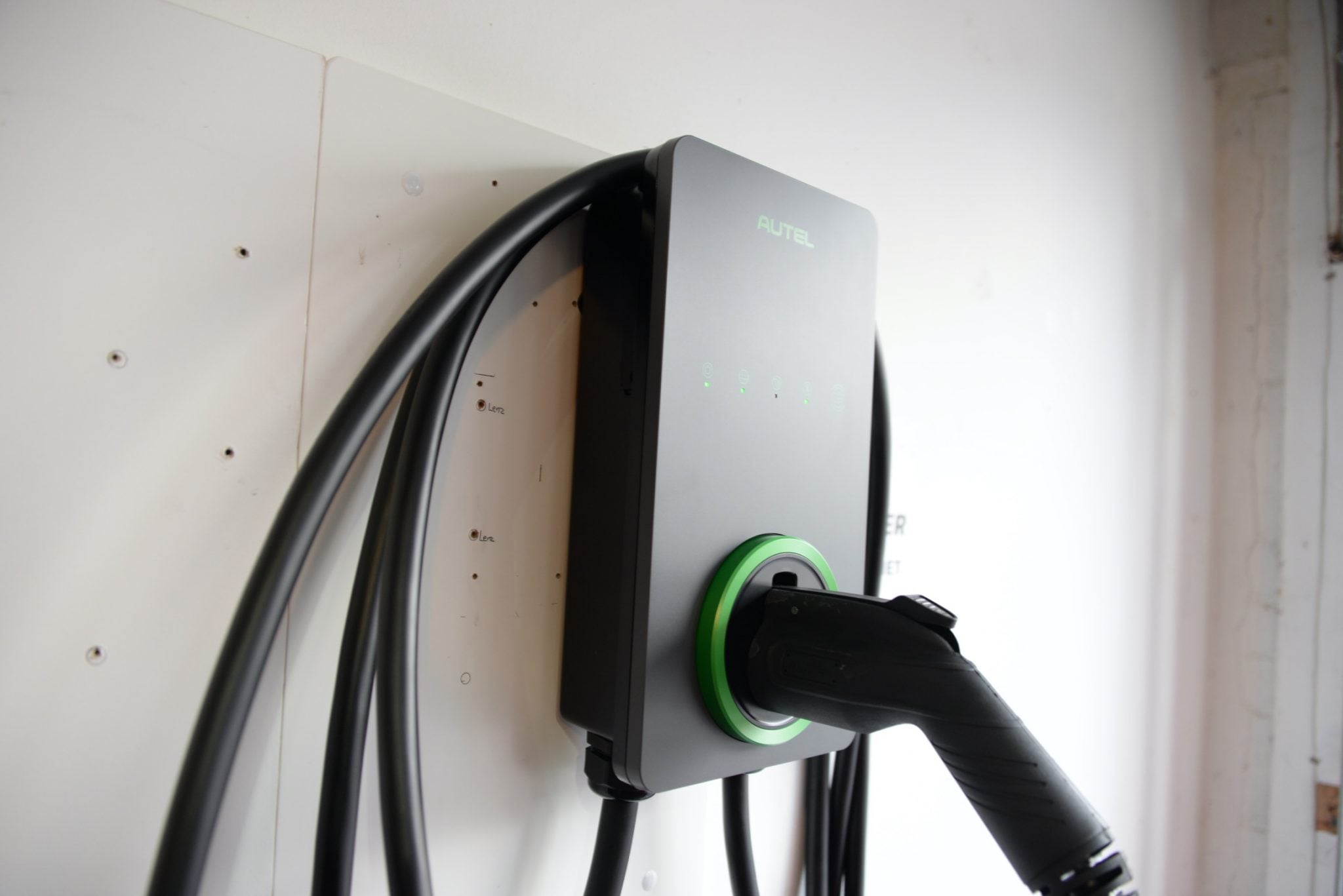 Autel MaxiCharger AC Lite - Full Review - EVchargerReviews.net