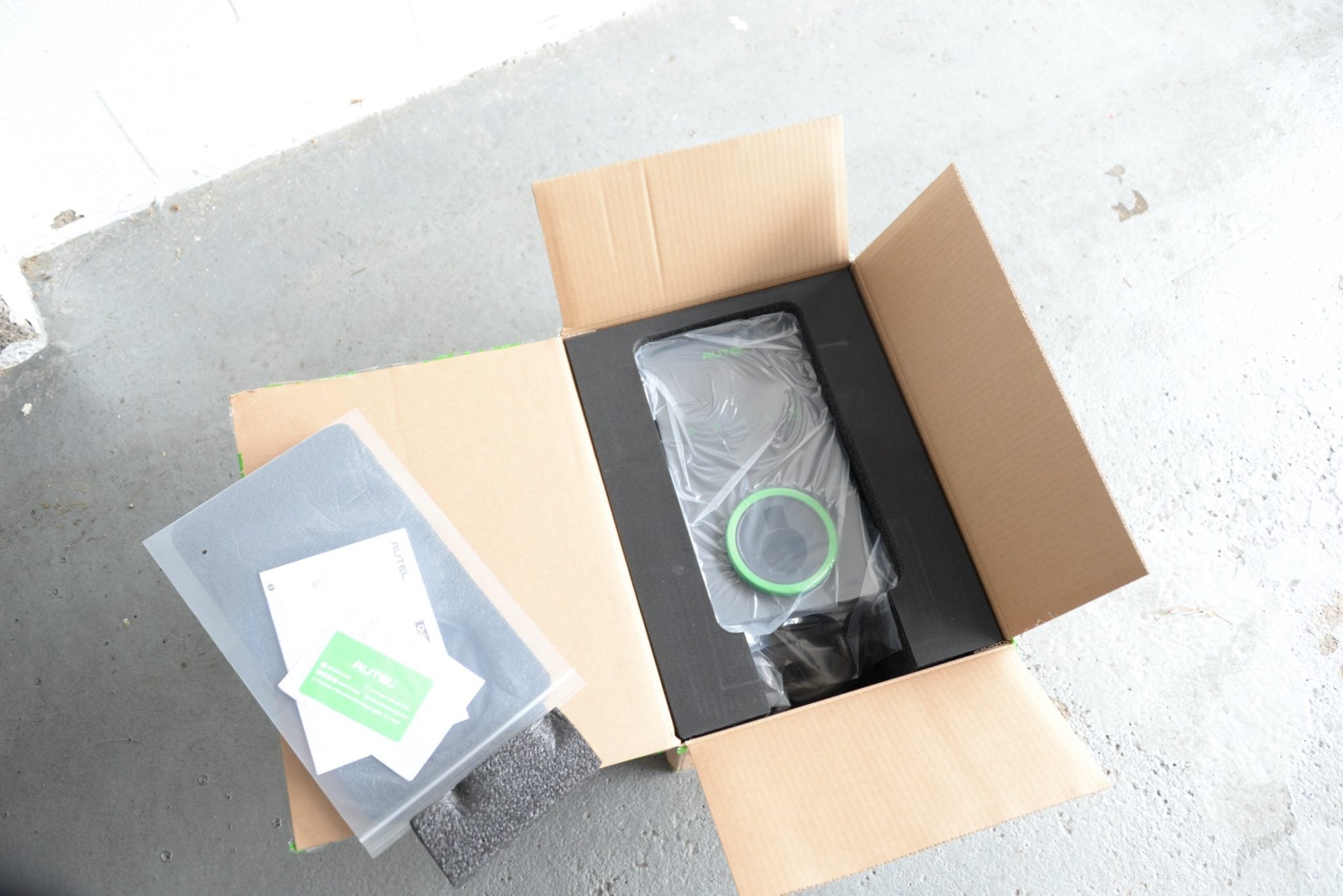 Autel MaxiCharger AC Lite - Full Review - EVchargerReviews.net