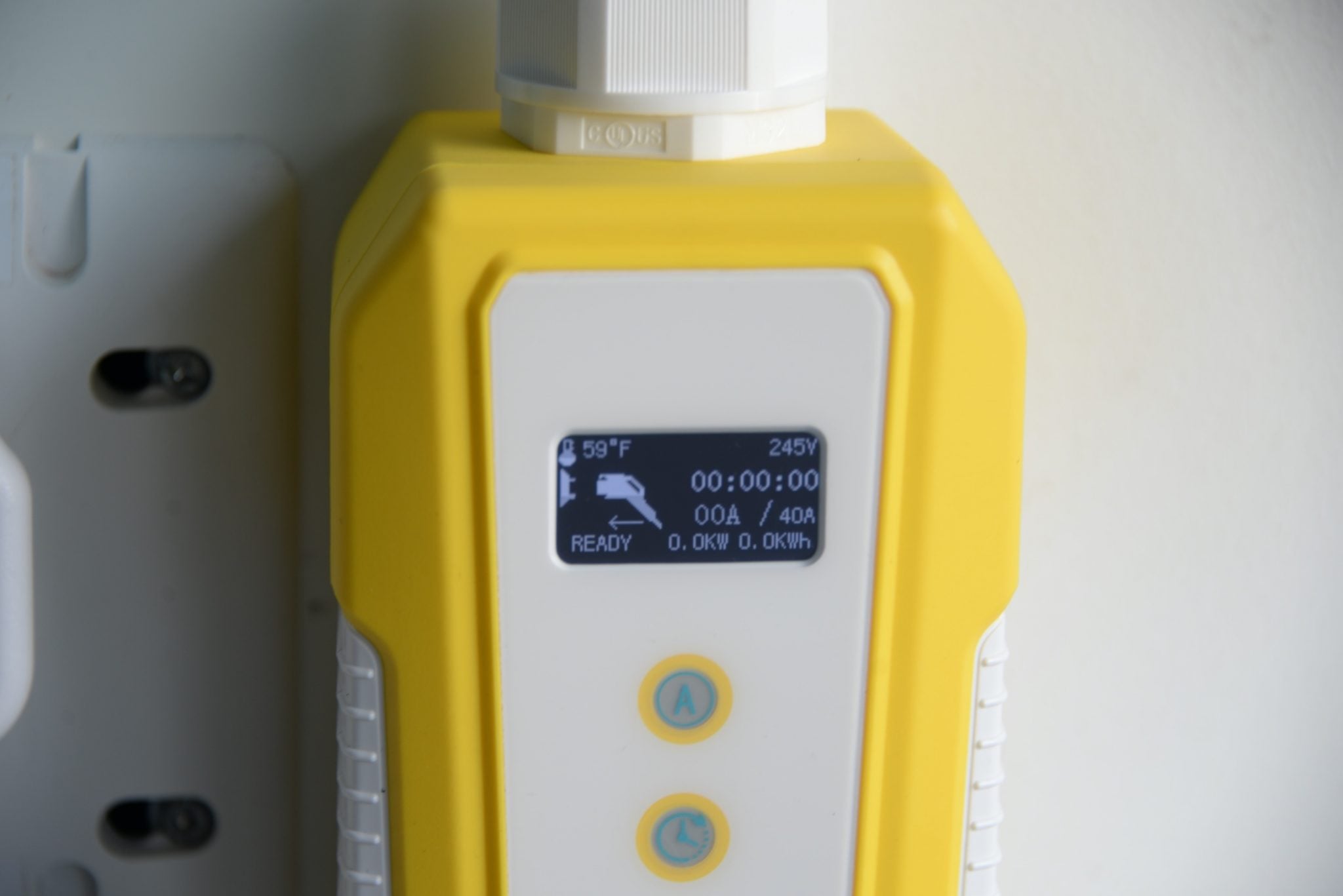 Shell Recharge Portable EV Charger - Full Review - EVchargerReviews.net
